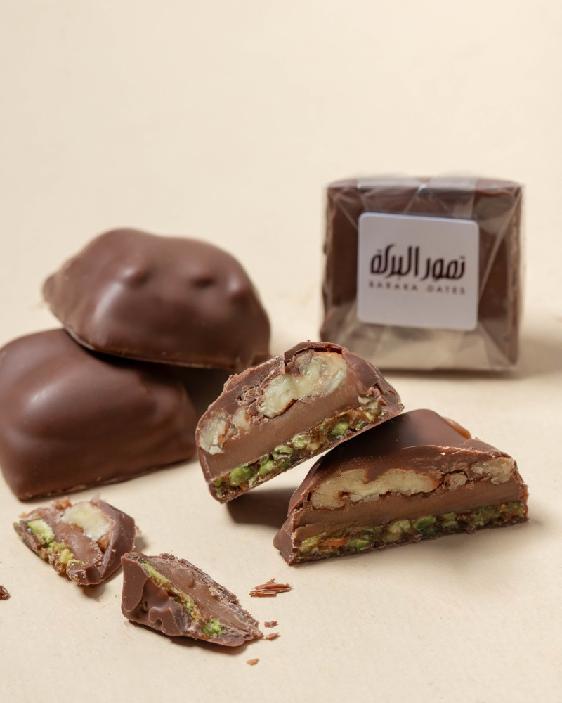 Chocolate – pistachio caramel pecan – Baraka Dates